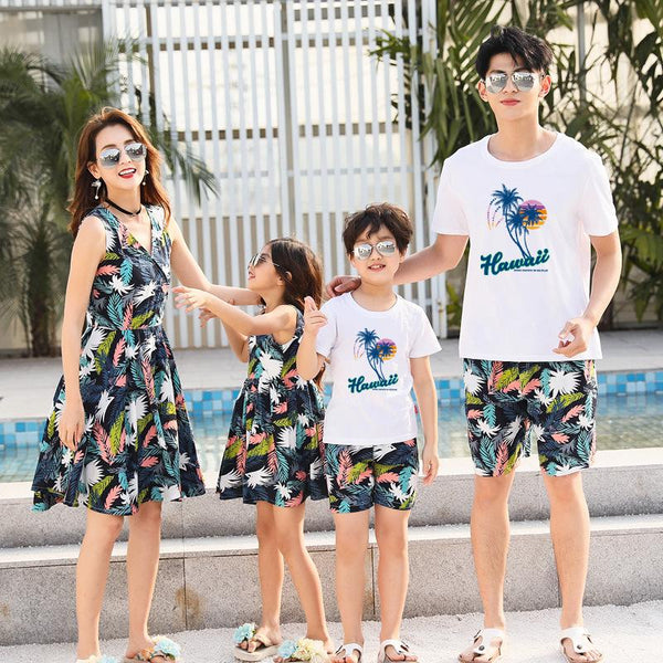 Family Matching Fun Beach Set – dresslikemommy.com